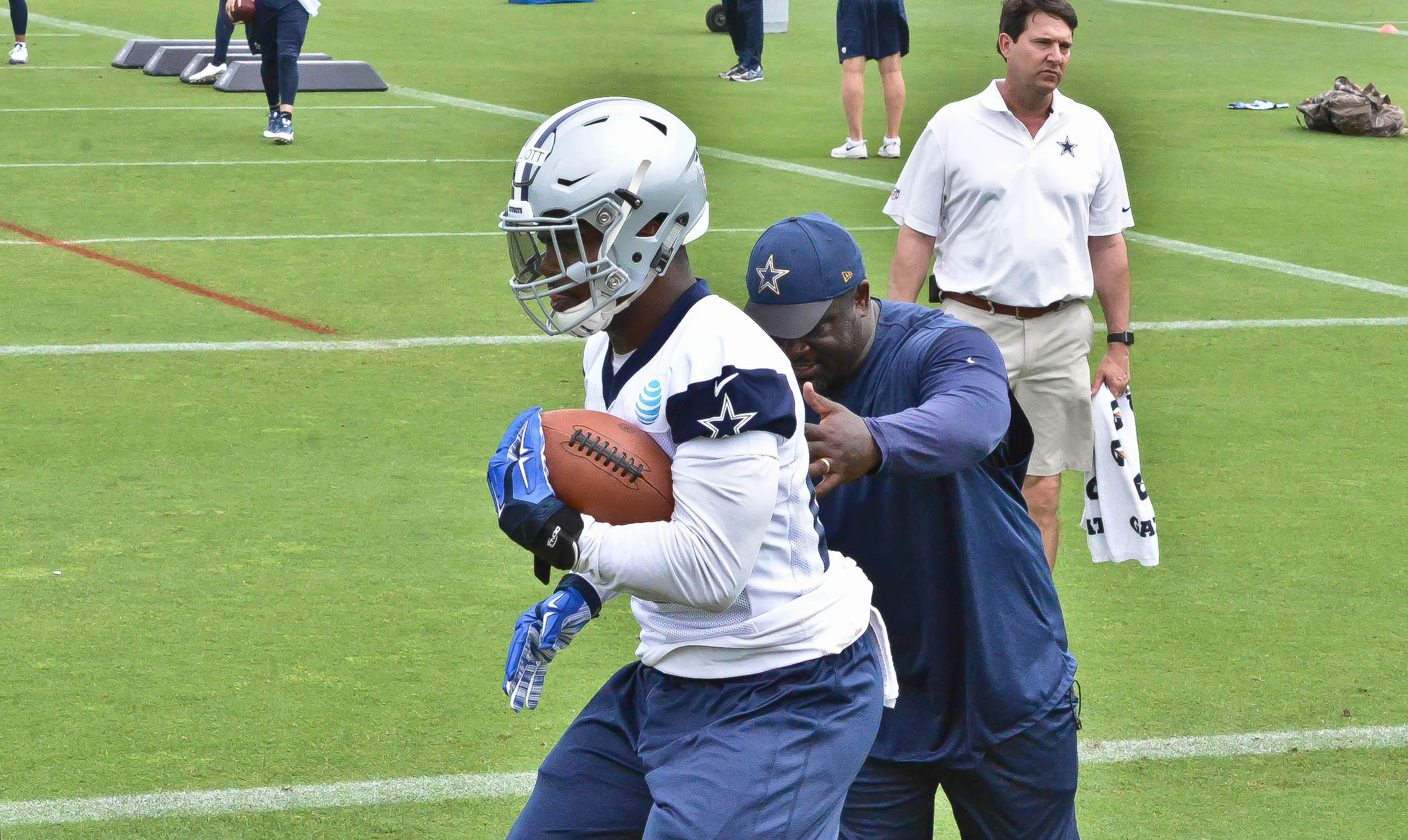 Running Back Coach Gary Brown, Standout In ‘All or Nothing’ Series ...