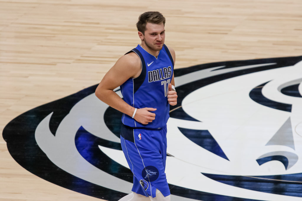The Mavericks Face The T-Wolves in Preseason Finale - D210SPORTS