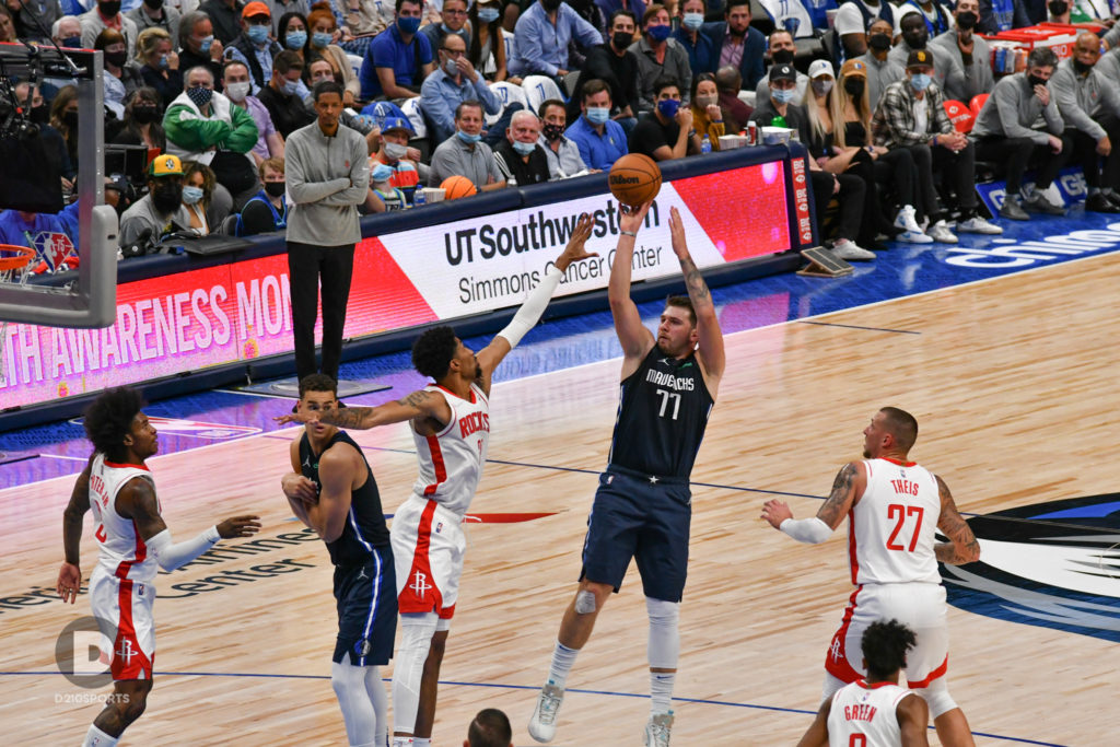 Mavericks Bench Combines For 52 Points In 116-106 Win Over Rockets ...
