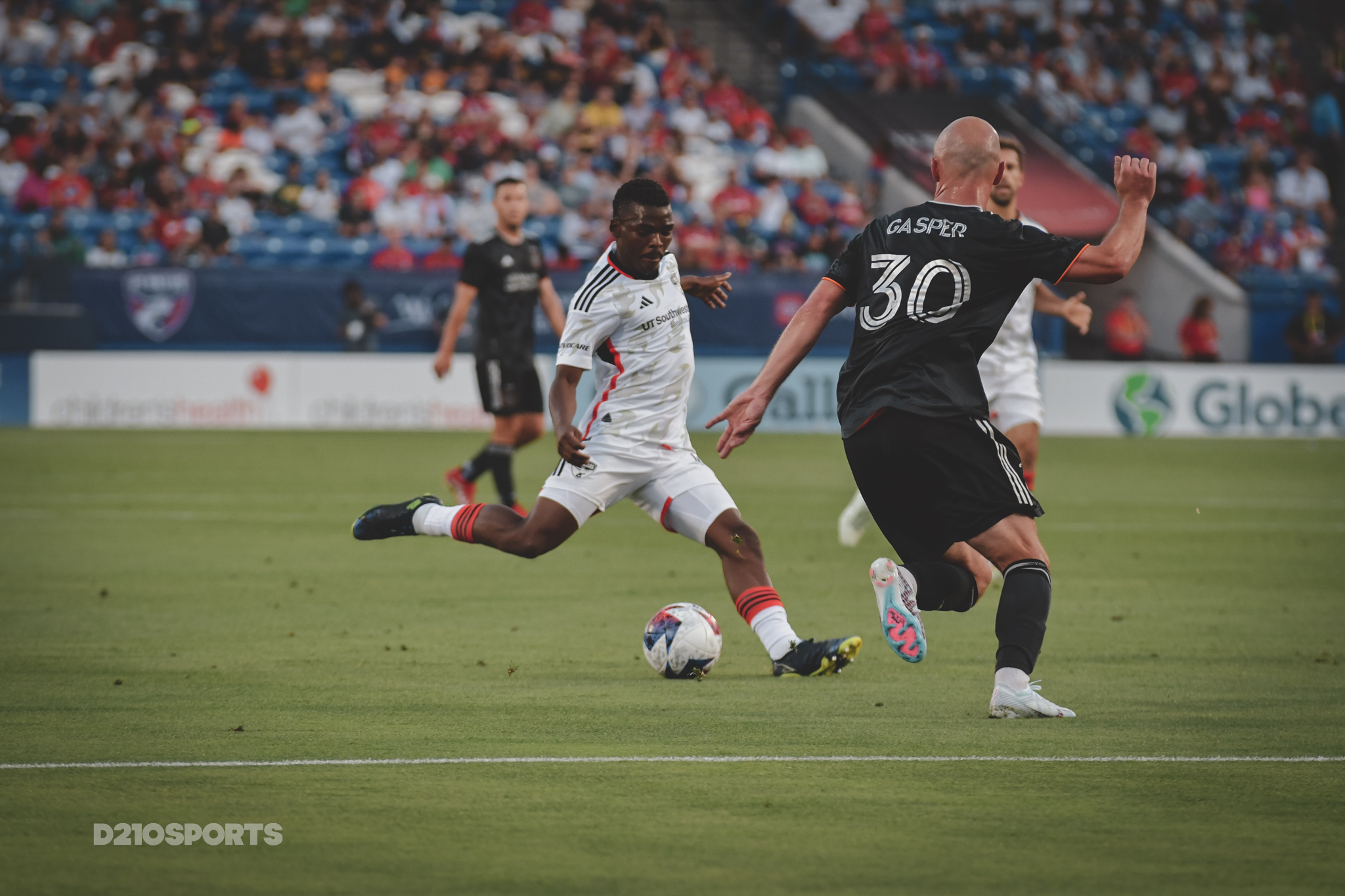 FC Dallas, Houston Dynamo Tie 1-1 in Texas Derby - D210SPORTS