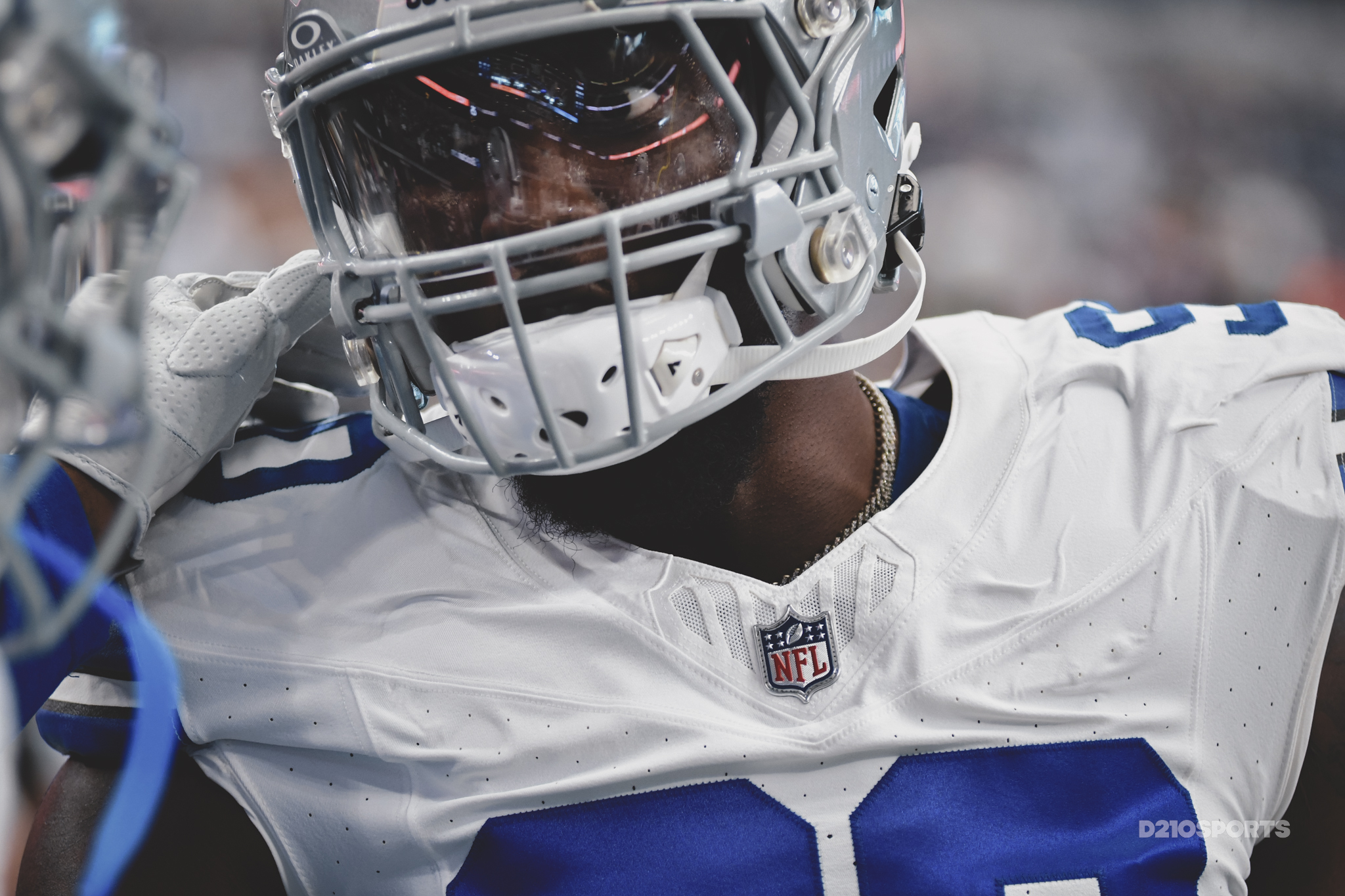 Cowboys Dominate Panthers, 33-10 - D210SPORTS