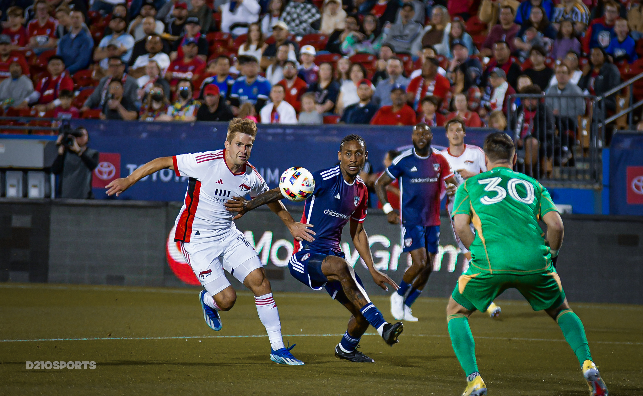 A Hometown Hero For FC Dallas’ Home Opener - D210SPORTS