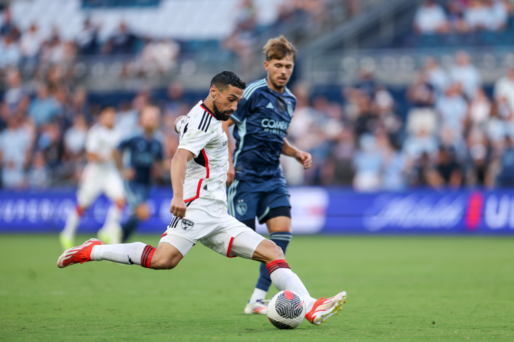 FC Dallas Suffers 2-1 Defeat In Extra Time Against Sporting Kansas City ...